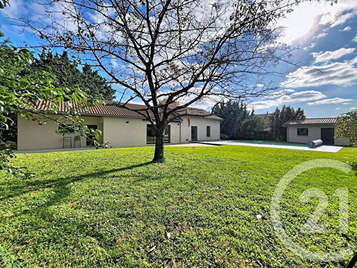 Maison à vendre - Mozac - 6 pièces - 4 chambres