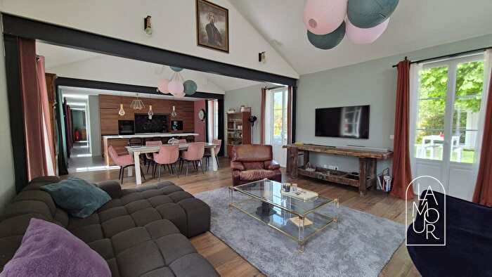 Maison à vendre - Messigny-et-Vantoux - 8 pièces - 5 chambres