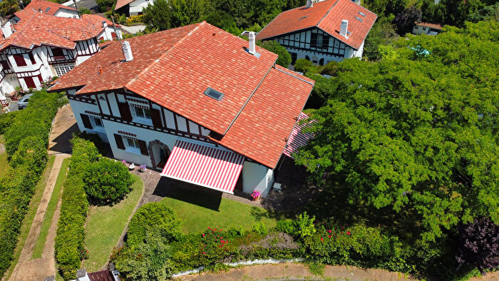 Saint-Jean-de-Luz, Aice Errota, Moleressenia, Lac : Maison 7 pièces à vendre