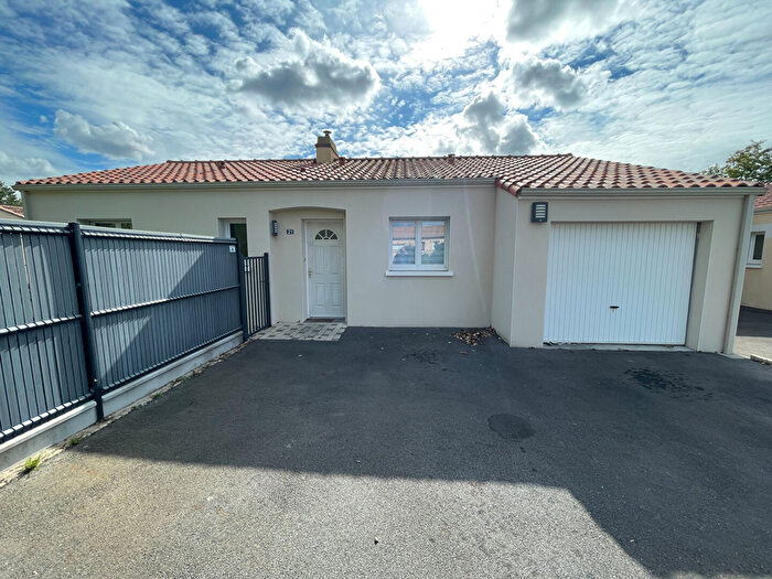 Maison à vendre - Corcoué-sur-Logne - 3 pièces - 2 chambres