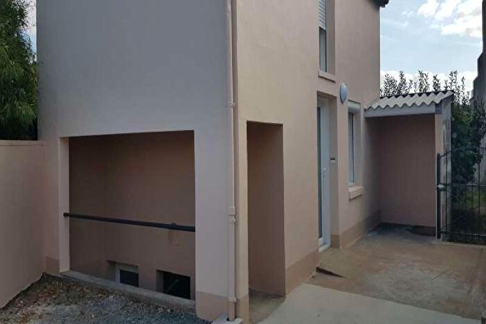 Maison à louer - Bégrolles-en-Mauges - 2 pièces - 1 chambre