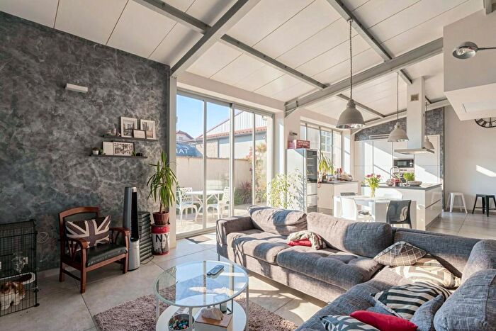 Maison 4 pièces à Bron, Les Jardins du Fort, à vendre