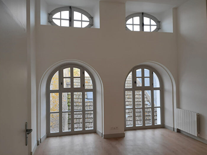 Appartement à louer - Étampes, Centre-Ville - 1 pièce