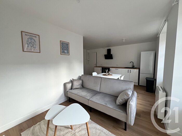 Appartement à louer - Fougères, Montaubert, Rillé, Saint-Sulpice - 2 pièces - 1 chambre