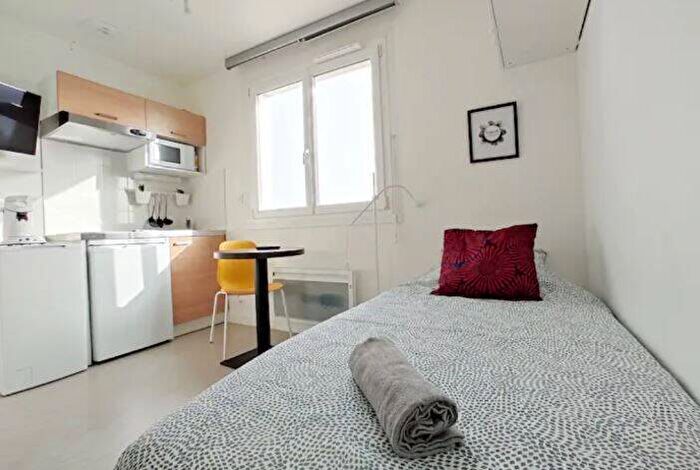Hôtel de Ville, Saint-Nazaire : Appartement 1 pièce à louer