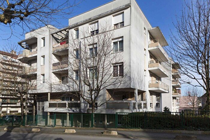 Appartement à louer - Grange-Ory Lumieres, Cachan - 3 pièces - 2 chambres