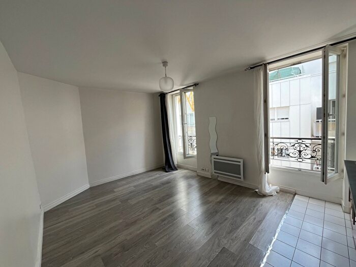 Appartement 2 pièces à vendre à Le Pré-Saint-Gervais, Centre-ville, Egalité
