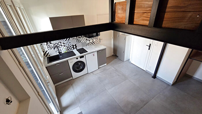 Appartement à vendre - Nice, Arenas - 1 pièce