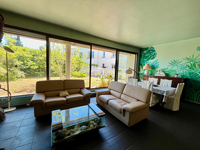 Appartement à vendre - Nantes, Sainte-Thérèse, Rond-Point de Vannes - 7 pièces - 3 chambres