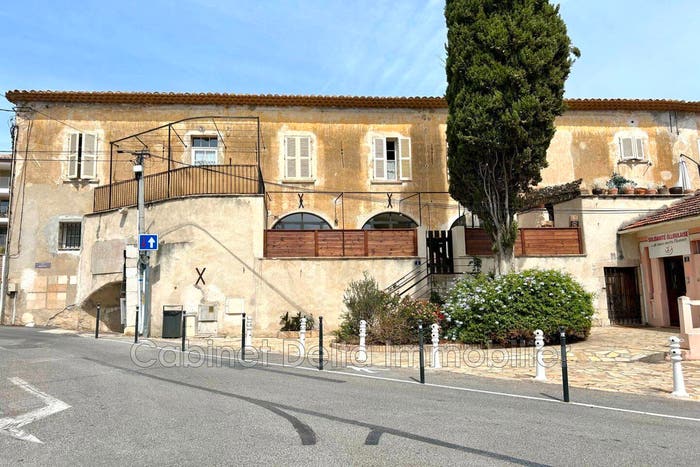 Maison 5 pièces à louer - La Ville, Ollioules