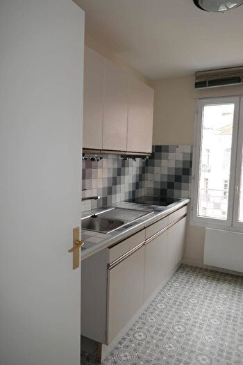 Appartement à louer - Saint-Étienne - 2 pièces - 1 chambre