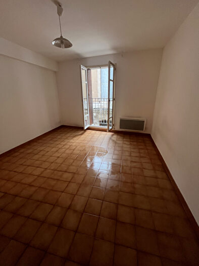 Appartement à louer - Béziers, Centre-ville, Palais des Congrès, Garibaldi, Gambetta - 1 pièce