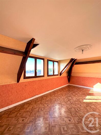 Appartement 3 pièces à louer - Issou