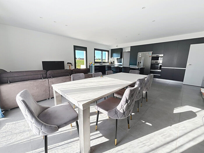 Maison à vendre - Chaingy - 5 pièces - 4 chambres