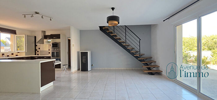 Seiches-sur-le-Loir - Maison 6 pièces à vendre