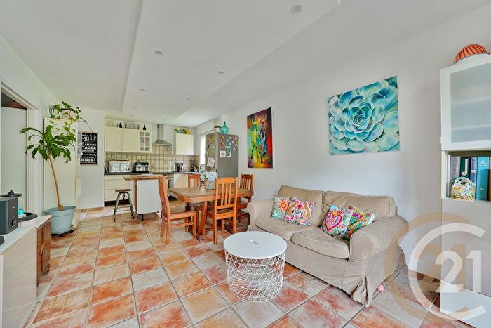 Appartement à vendre - Yerres, Bout du Monde, Camaldules, Abbaye - 4 pièces - 3 chambres