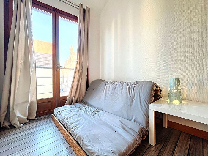 Appartement à louer - Perrigny-lès-Dijon - 2 pièces - 1 chambre