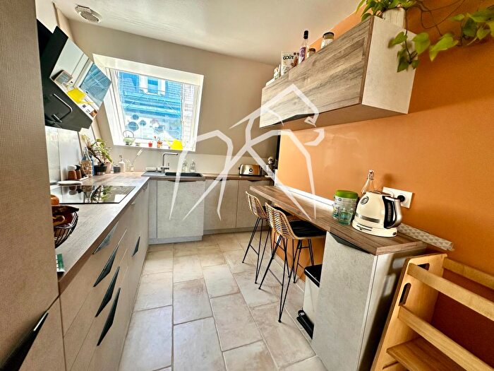 Rouen, Pasteur : Appartement 4 pièces à vendre