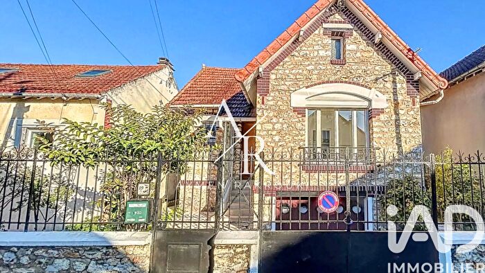 Maison à vendre - Deuil-la-Barre, Deuil, Montmagny - 4 pièces - 3 chambres