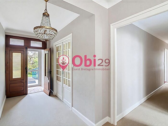 Maison à vendre - Châteaulin - 7 pièces - 5 chambres