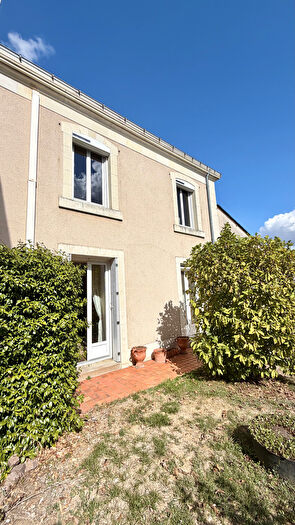 Maison 3 pièces à Saint-Clément-de-la-Place, à vendre