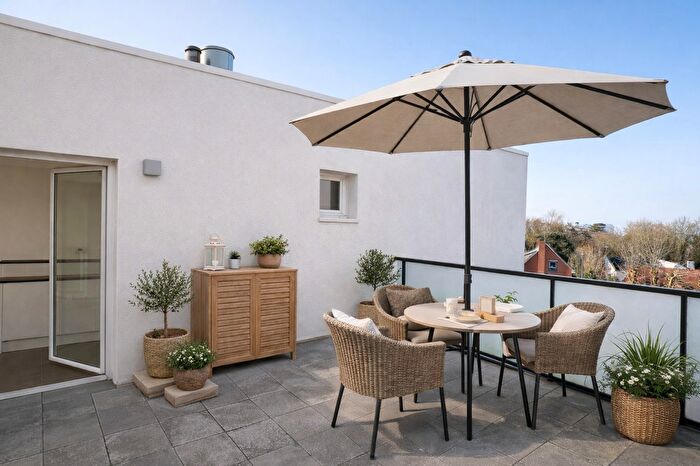 Appartement à vendre - Lomme, Bourg, Délivrance - 3 pièces - 2 chambres