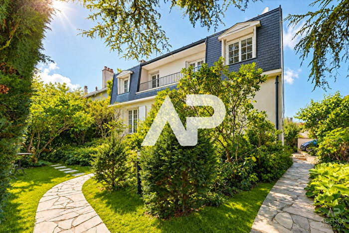 Rueil-Malmaison, Coteaux - Maison 6 pièces à vendre