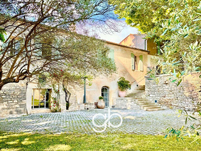 Sommières : Maison 10 pièces à vendre