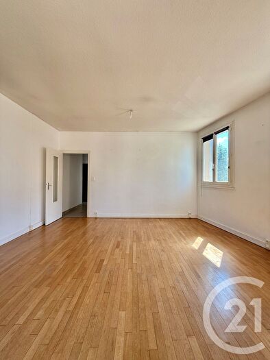 Souvigny : Appartement 3 pièces à louer