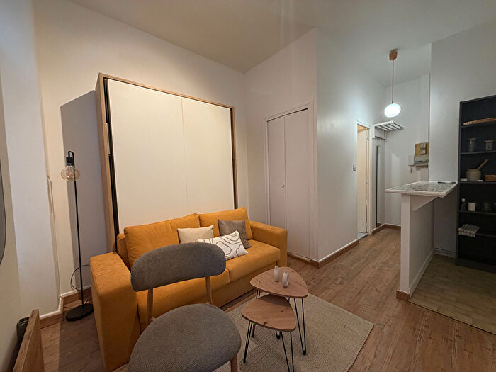 Appartement à louer - Lyon e , Quartiers anciens - 1 pièce