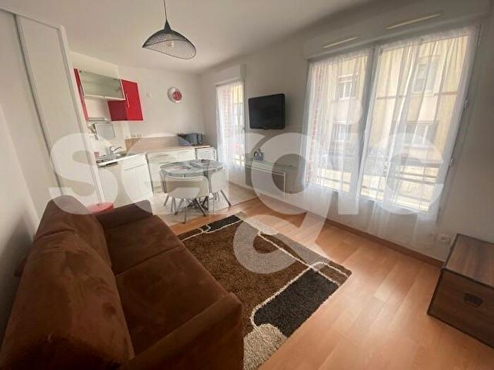 Appartement à louer - Amiens, Faubourg de Hem - 1 pièce