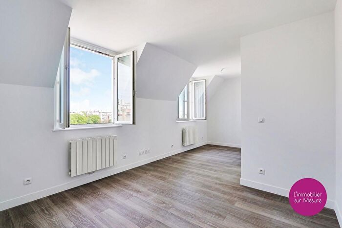 Appartement à vendre - Paris e , Gambetta - 3 pièces - 2 chambres