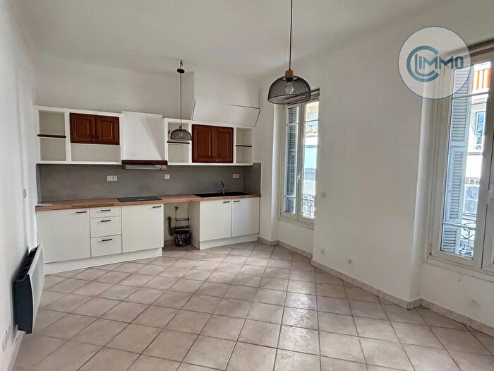 Appartement à louer - Nice, Parc Impérial, Le Piol - 3 pièces - 2 chambres