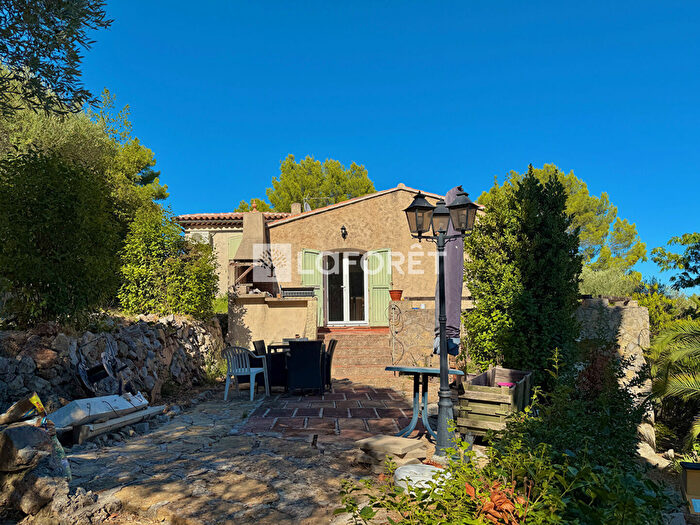 Maison à vendre - Solliès-Ville - 5 pièces - 3 chambres