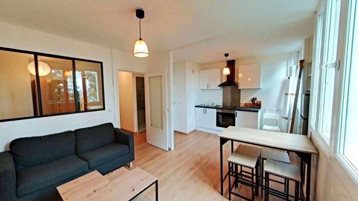 Appartement 1 pièce à Hôtel de Ville, Mons-en-Bar ul, à louer