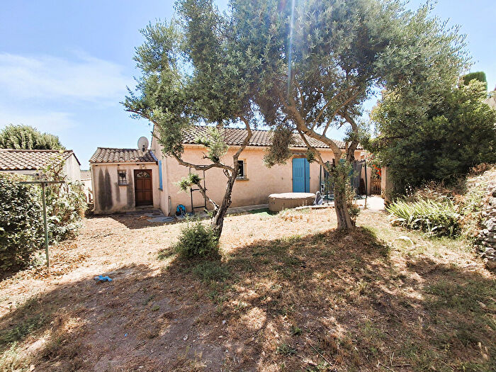 Saint-Cannat - Maison 4 pièces à louer