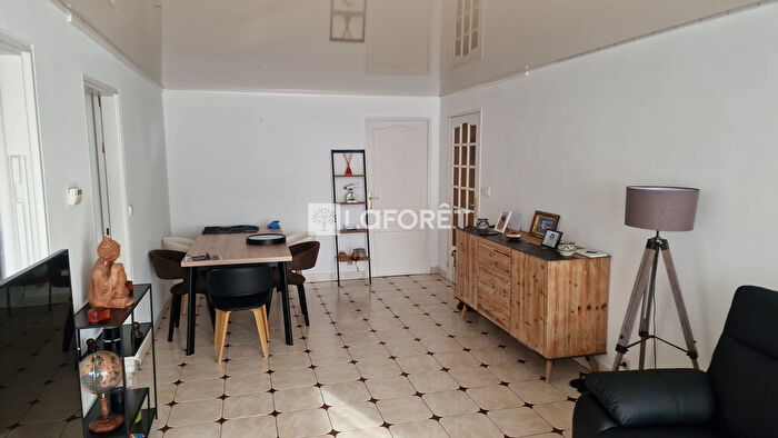 Appartement 4 pièces à louer à Fraisses