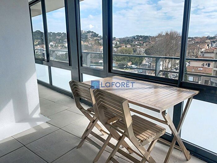 Appartement à louer - Saint Jean du Var, Toulon - 2 pièces - 1 chambre
