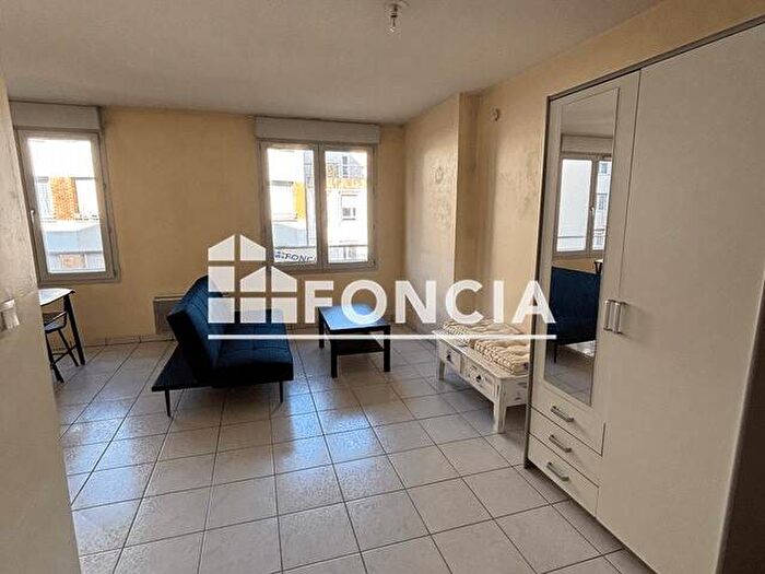 Appartement à louer - Bizillon-Centre Deux, Saint-Étienne - 1 pièce