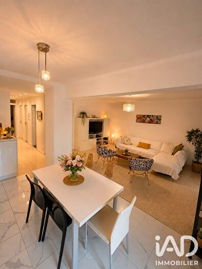 Appartement 3 pièces à vendre - Cagnes-sur-Mer, Centre-ville
