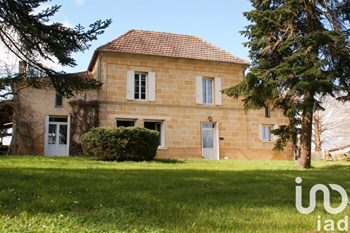 Maison à vendre - Mouliets-et-Villemartin - 5 pièces - 4 chambres