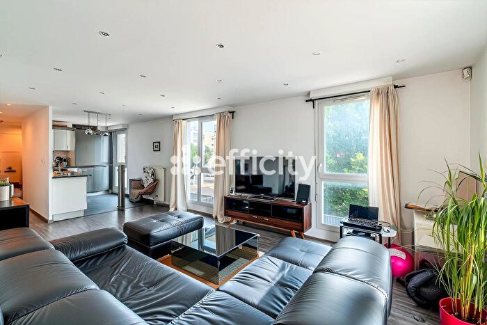 Appartement à vendre - Chevilly-Larue, Bretagne - 3 pièces - 2 chambres