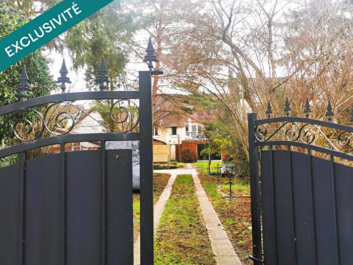 Maison à vendre - Margny-lès-Compiègne - 6 pièces - 4 chambres