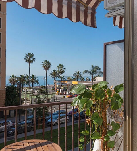 Nice, Californie, Carras : Appartement 3 pièces à vendre