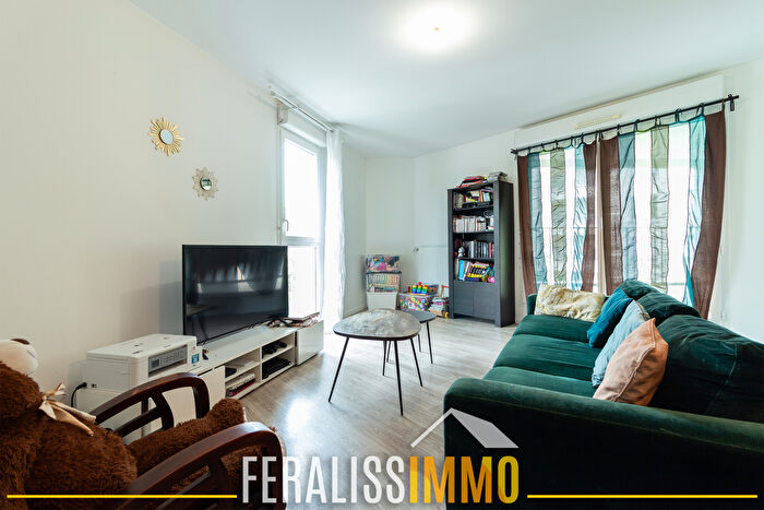 Appartement à vendre - Cergy, Les Hauts-de-Cergy - 4 pièces - 3 chambres