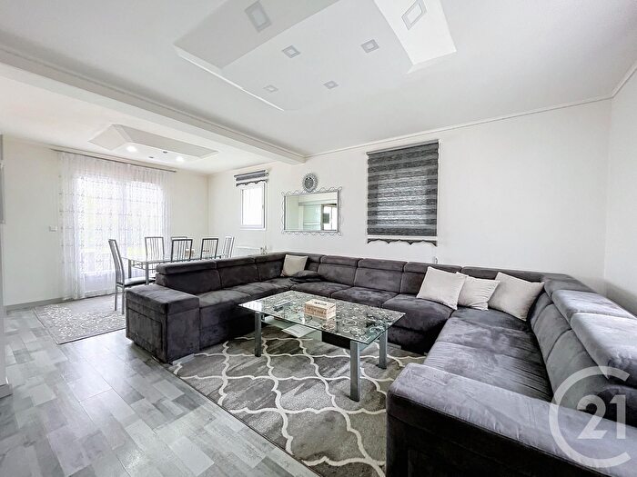 Maison à vendre - Marolles-sur-Seine - 6 pièces - 5 chambres