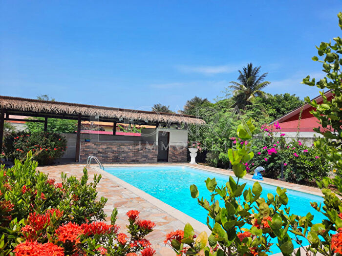 Maison à vendre - Remire-Montjoly - 7 pièces - 4 chambres