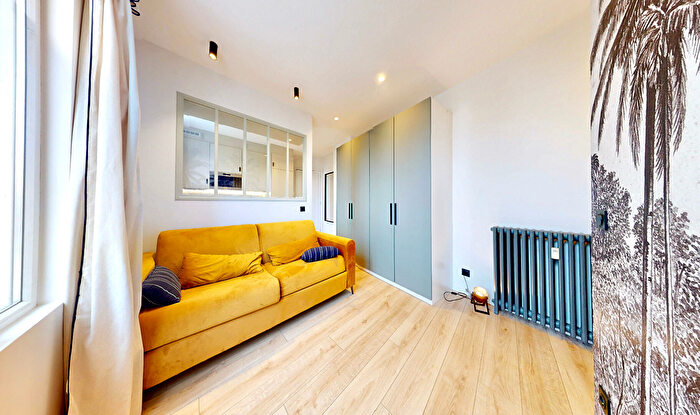 Appartement 1 pièce à louer - La Garenne-Colombes, Les Vallées