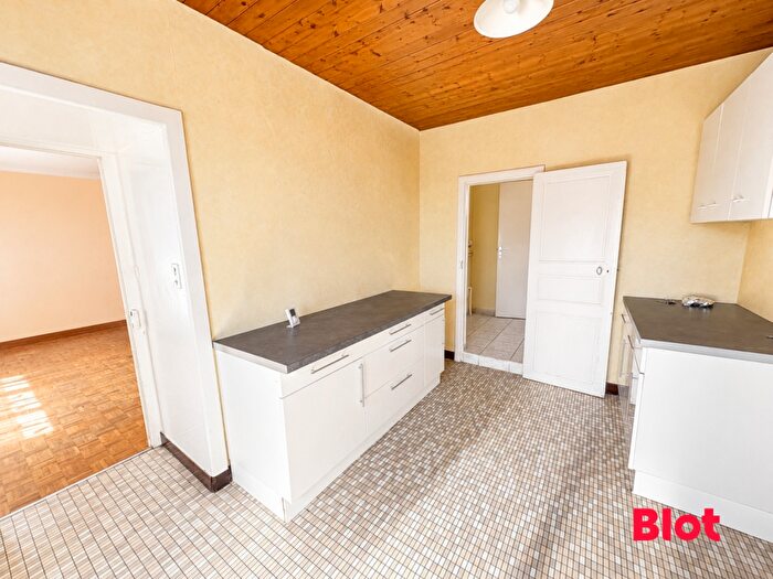 Saint-Germain-sur-Ille : Maison 6 pièces à vendre