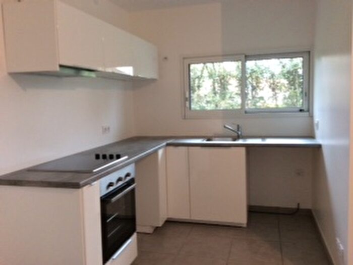 Appartement à louer - Veauche - 3 pièces - 2 chambres